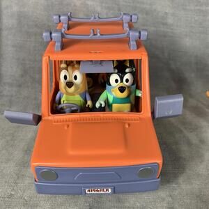 Toys | Bluey Family 4wd Car Playset W Bluey Bingo Chilli Bandit Figures ...